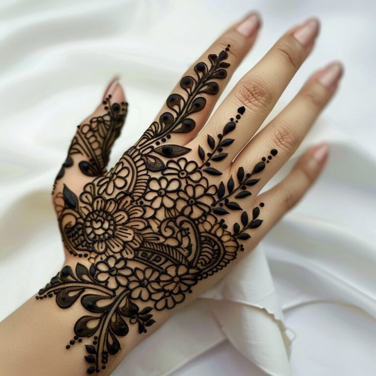 Back Arabic Mehndi design by Karnesh Sharma on Mehndi World